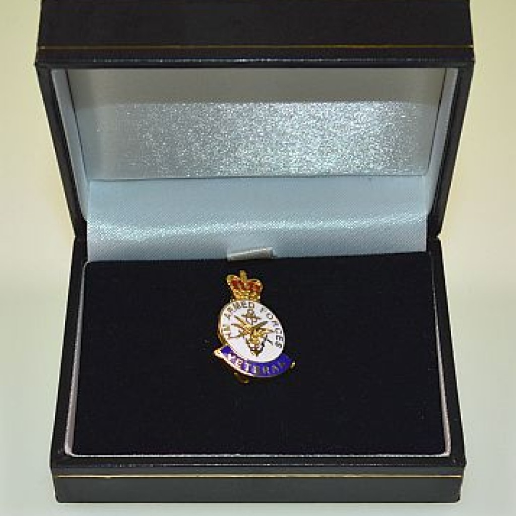Premium brooch/universal case - Just Brothers & Co.